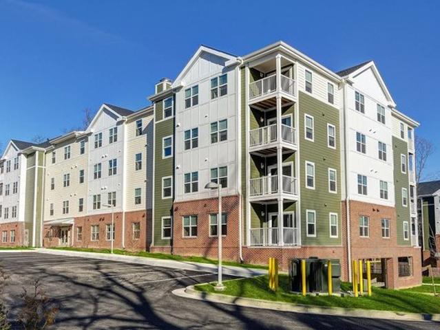 9000 Garth Rd, Owings Mills, MD 21117