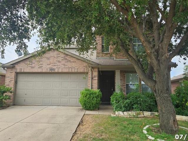 9000 King Ranch Dr, Crossroads, TX 76227