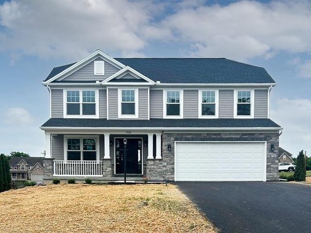 9000 Spring Bloom Ct, Saint Thomas, PA 17252