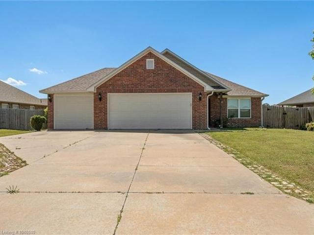 9000 Wildwood Way, Fort Smith, AR 72908