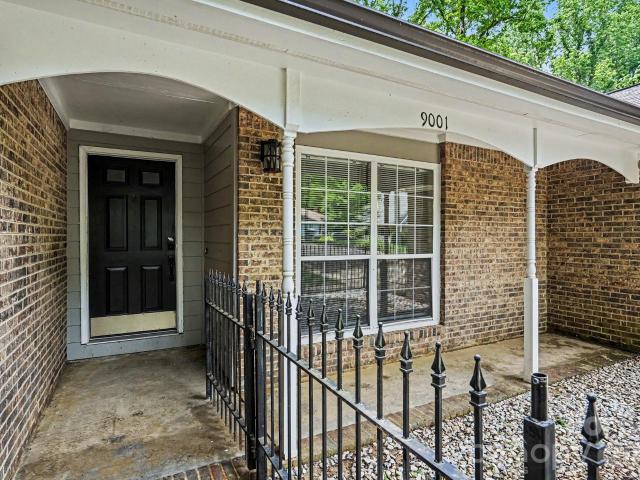 9001 Louvaine Drive