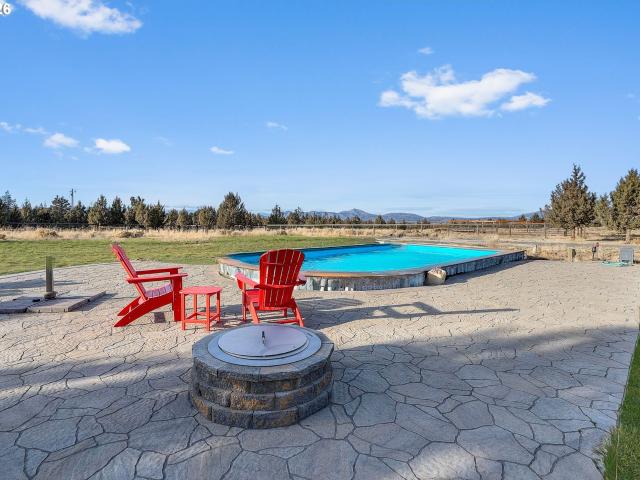 9001 sw desert sage ln