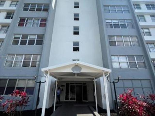 9001 SW 77th Ave #C504 Miami, FL 33156