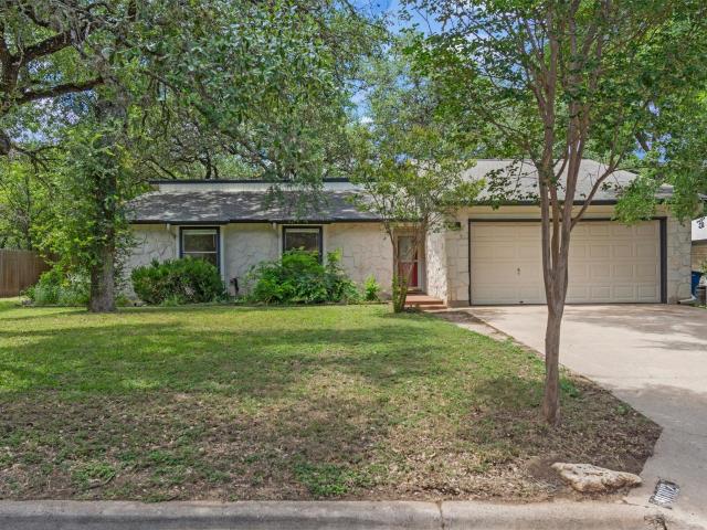 9002 Bubbling Springs Trl