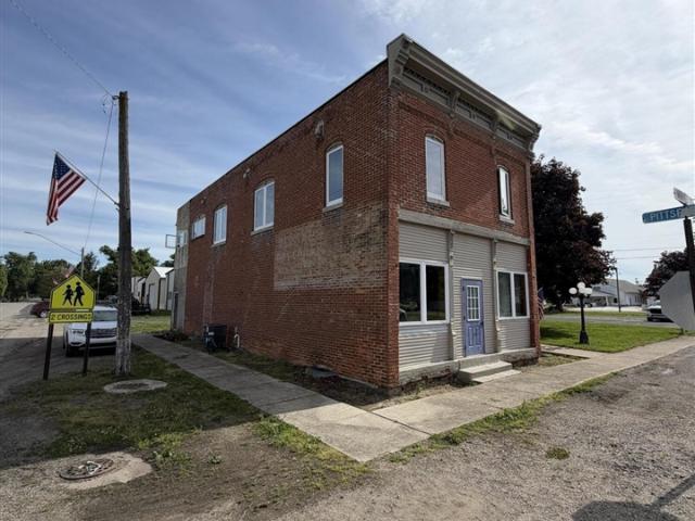9002 E Market Road