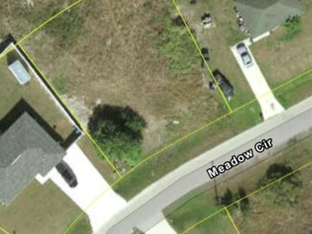 9003 Meadow Cir, Labelle, FL 33935