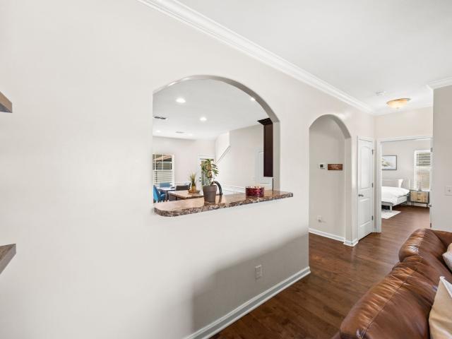 9003 Alona Ct