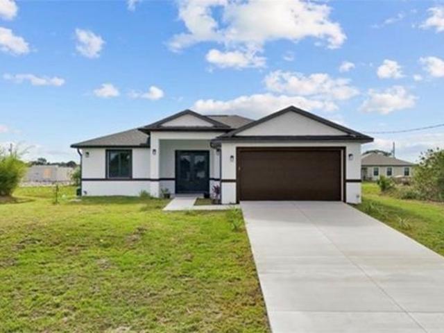 9003 W Crow Cir, Labelle, FL 33935