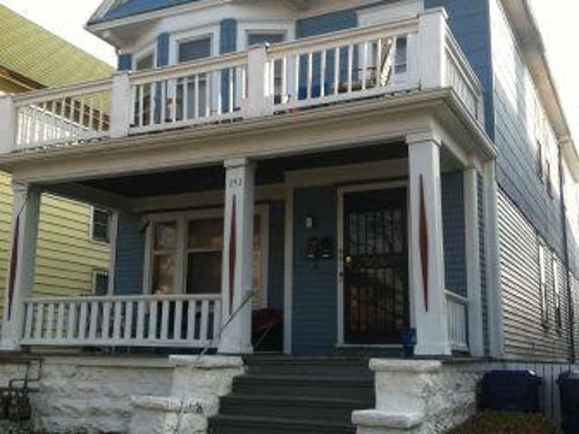 $900 / 3br ATTENTION STUDENTS 151 Hedley map