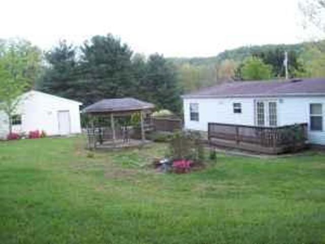 $900 / 3br 3 BR home for rent Halleck Road, Morgantown, WV