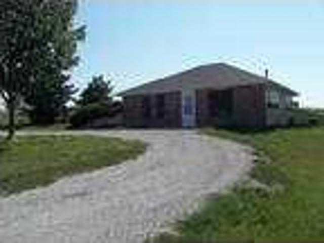 $900 / 2br 900ftÂ² 7784 Hwy 99