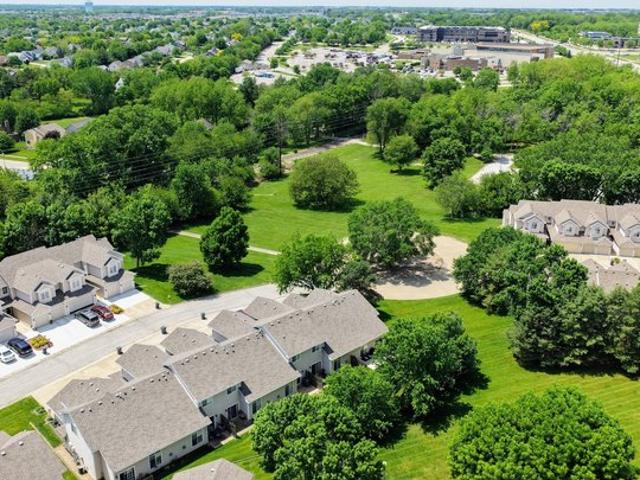 900 67th St Unit 1003, West Des Moines, IA 50266