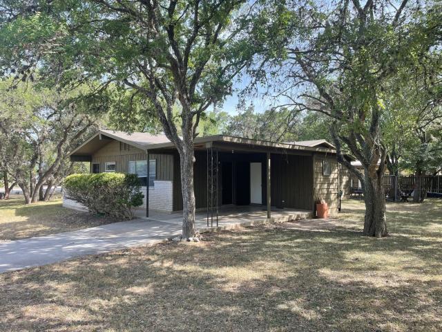900/ 902 Hazelton