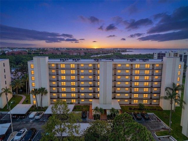 900 Cove Cay Dr Unit 2B, Clearwater, FL 33760