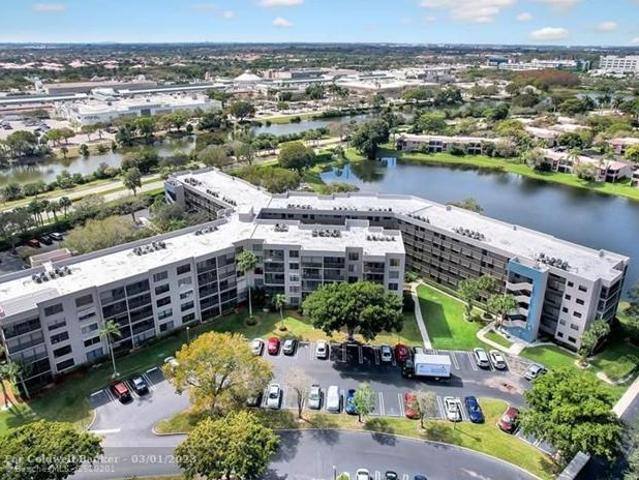 900 Colony Point Cir #505, Pembroke Pines, FL 33026