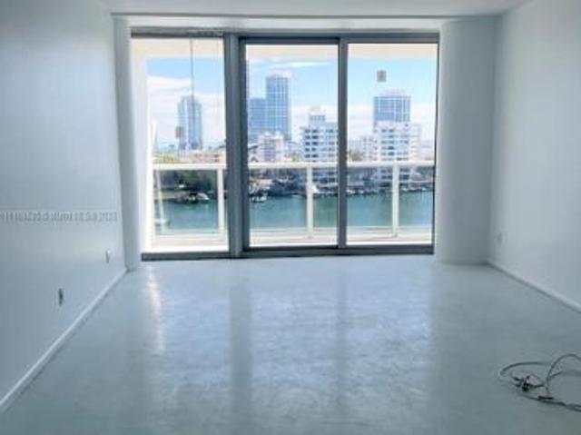 900 Bay Dr #722 Miami Beach, FL 33141