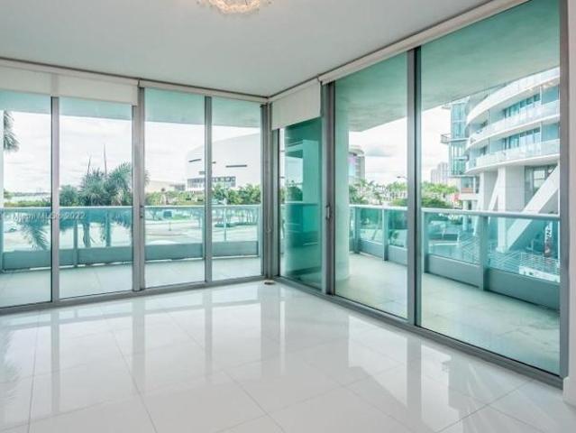 900 Biscayne Blvd #401 Miami, FL 33132