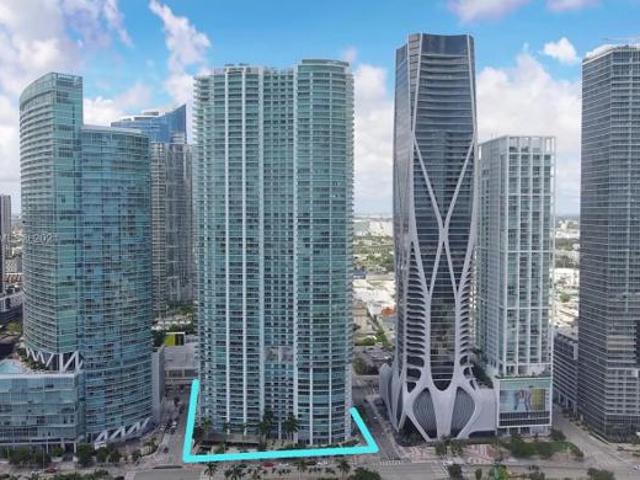 900 Biscayne Blvd #4702 Miami, FL 33132