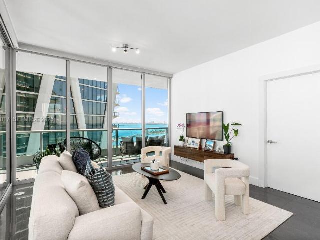 900 Biscayne Blvd, Unit 3212, Miami, FL 33132 | MLS #A11962 | Compass