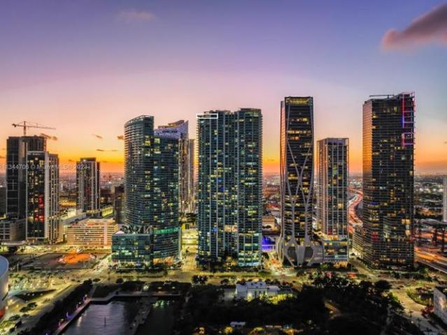 900 Biscayne Blvd #Ph6301, Miami, FL 33132
