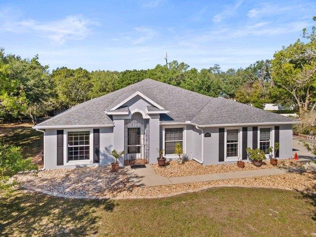 900 Blaney Ct, Deltona, FL 32725