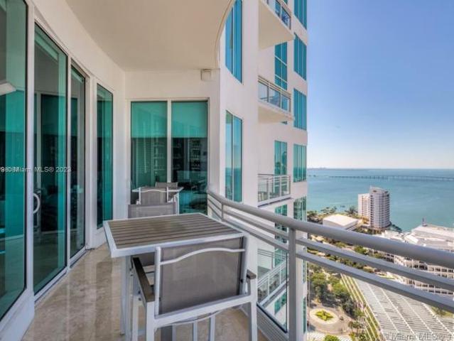 900 Brickell Key Blvd #2805, Miami, FL 33131