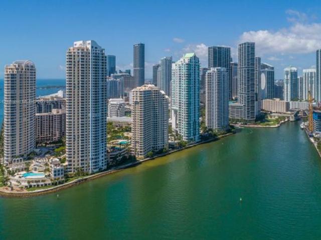 900 Brickell Key Blvd #2903 Miami, FL 33131
