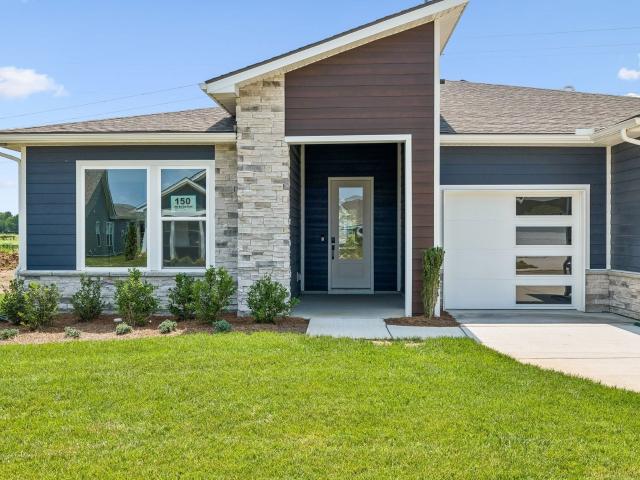 900 Bur Oak Rd