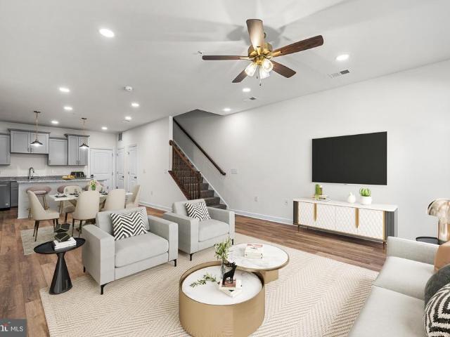 900 Gilbert Road # 3613B