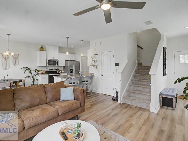 900 Grayson Avenue