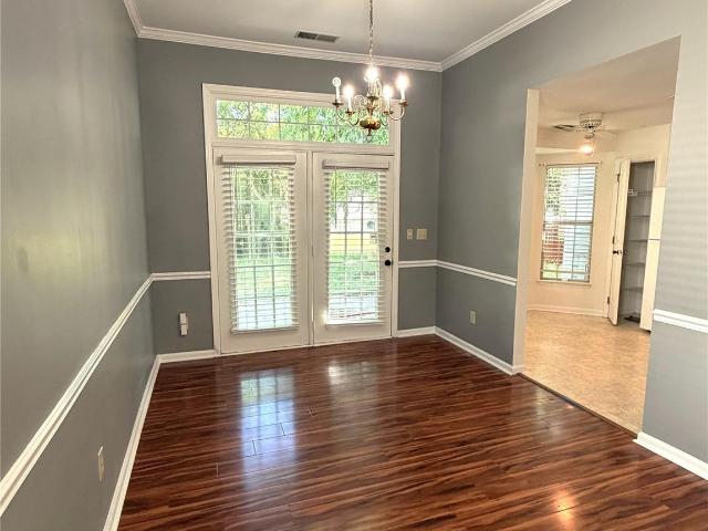 900 Gretna Green Drive