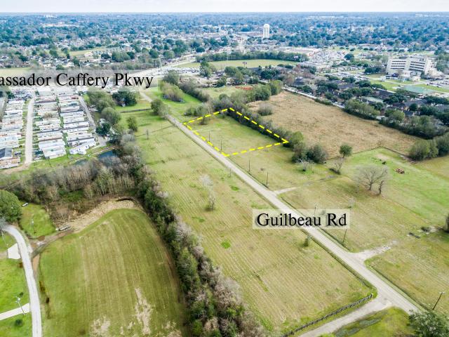 900 Guilbeau Rd, Unit F, Lafayette, LA 70506 | MLS #17000 | Compass