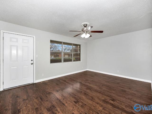 900 Danmann Circle