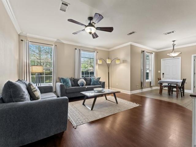 900 Dean Lee Dr Apt 1406, Baton Rouge, LA 70820