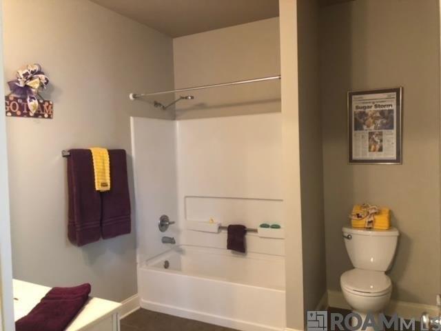 900 Dean Lee Dr Apt 901, Baton Rouge, LA 70820