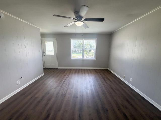 900 E 6th Avenue # 2