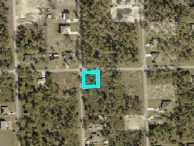 900 E 11th St, Lehigh Acres, FL 33972 | MLS #226012