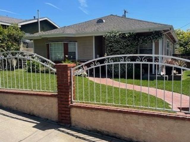 900 E Alpha St, Inglewood, CA 90302