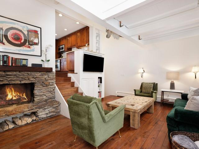 900 E Durant Avenue, Unit 114, Aspen, US, CO
