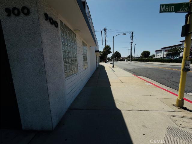 900 E Main