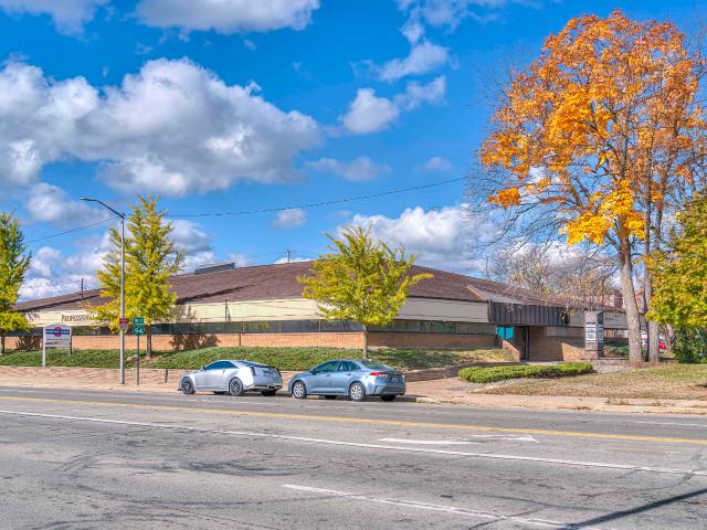 900 E Michigan Avenue # 104
