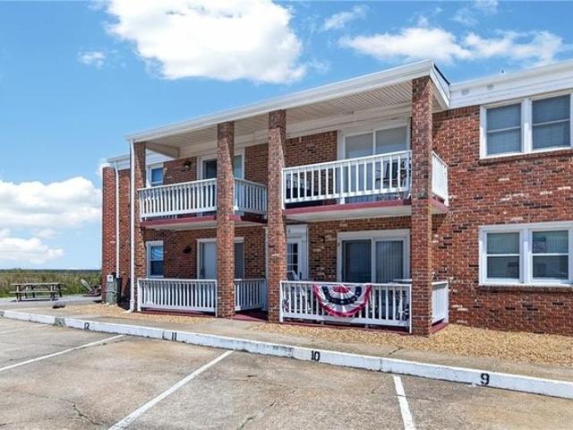 900 E Ocean View Ave Apt 11, Norfolk, VA 23503
