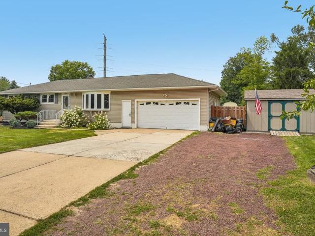 900 Edinburg Road