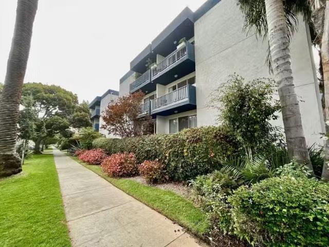 900 Euclid St Houses in Santa Monica, CA