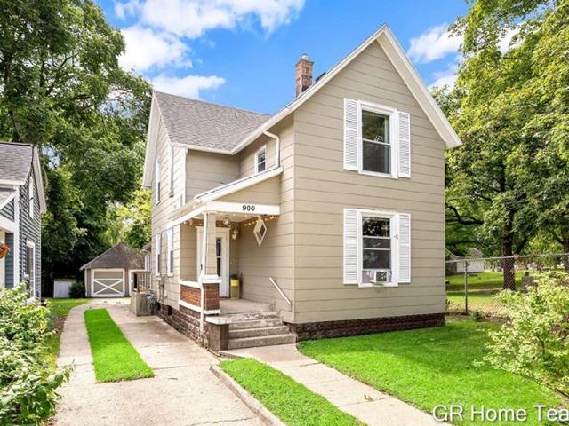 900 Fountain St NE, Grand Rapids, MI 49503