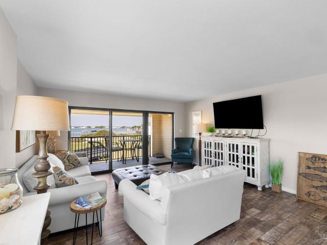 900 Fort Pickens Rd, Unit 426, Pensacola Beach, FL 32561 | MLS #679852