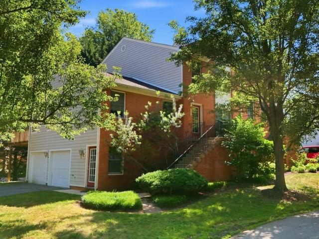900 Hickory Circle