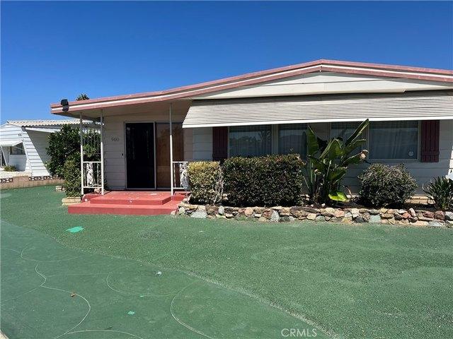 900 W Johnston Ave, Hemet, CA 92543