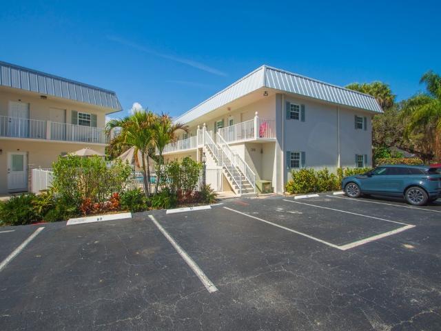 900 Jasmine Ln, Unit 101B, Vero Beach, FL 32963 | MLS #295660