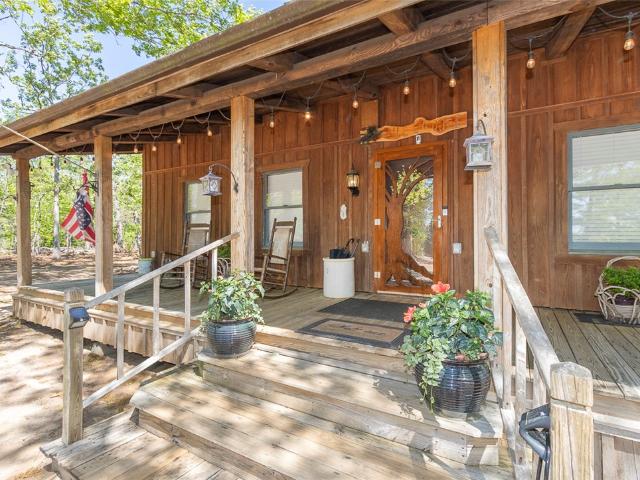 900 Old Green Pond Road